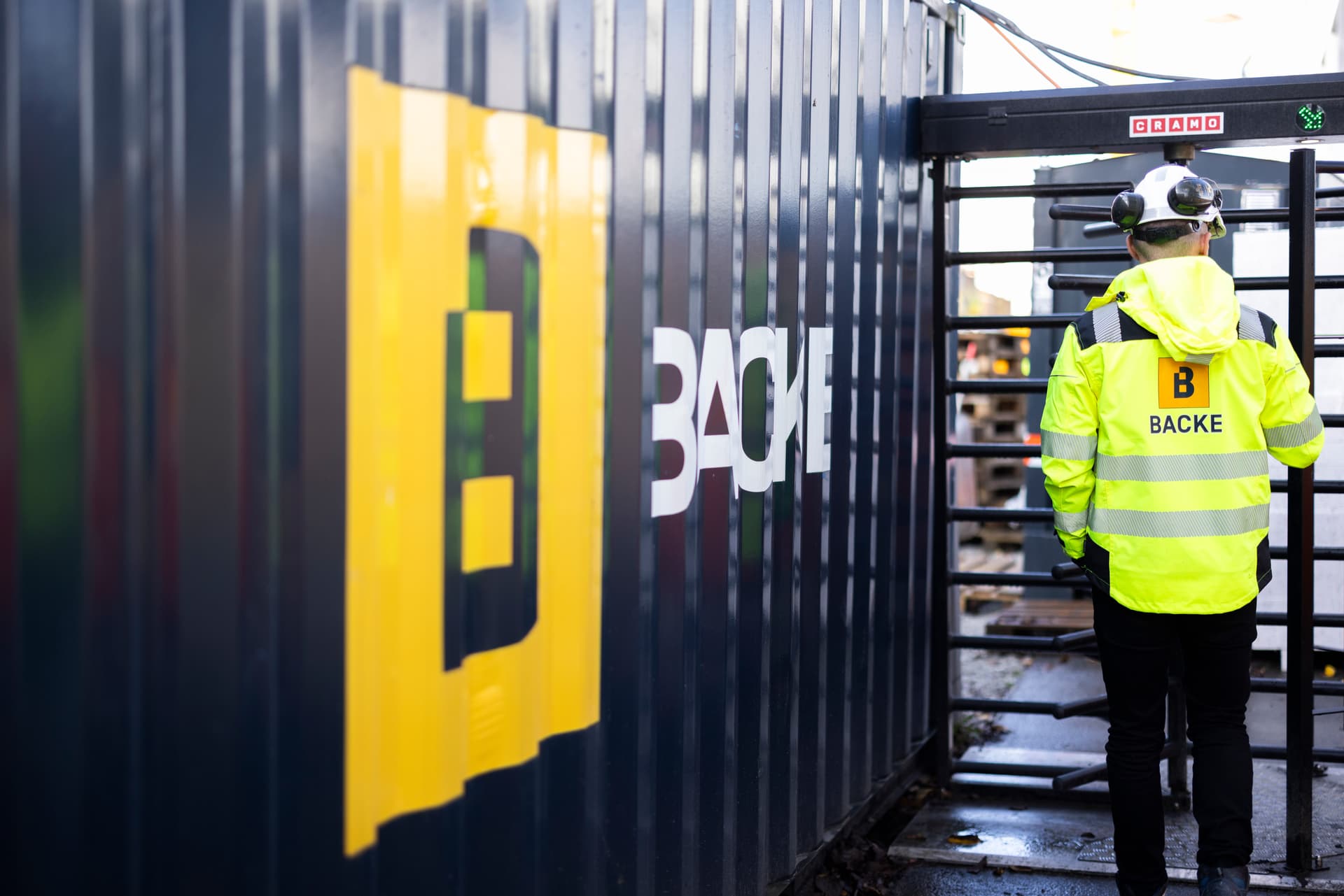 Backe | Kontaktinformasjon